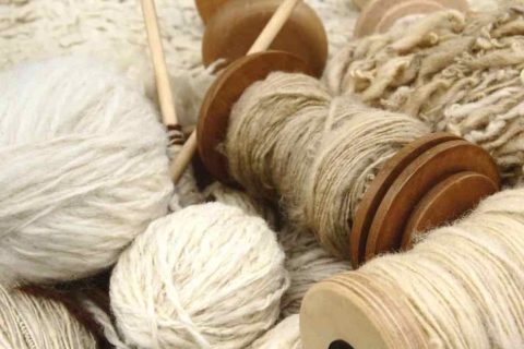 Stay Comfortable and Dry: The Magic of Merino Wool Layers - The Hiking ...